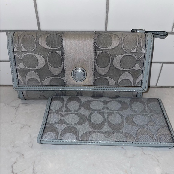 Coach | Bags | Coach Signature Wallet With Checkbook Cover | Poshmark